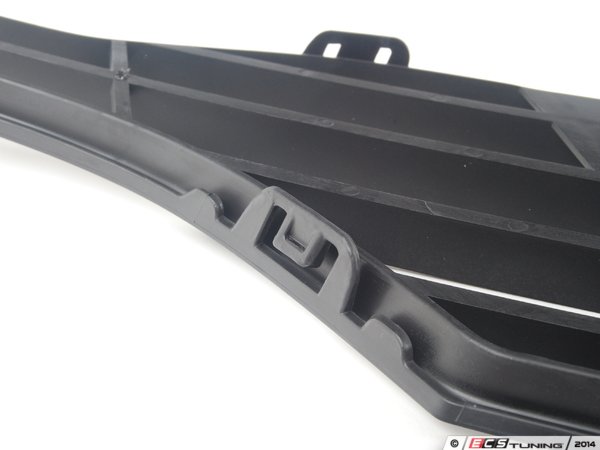 Genuine BMW - 51117281917 - Fog light grille - left (51-11-7-281-917)