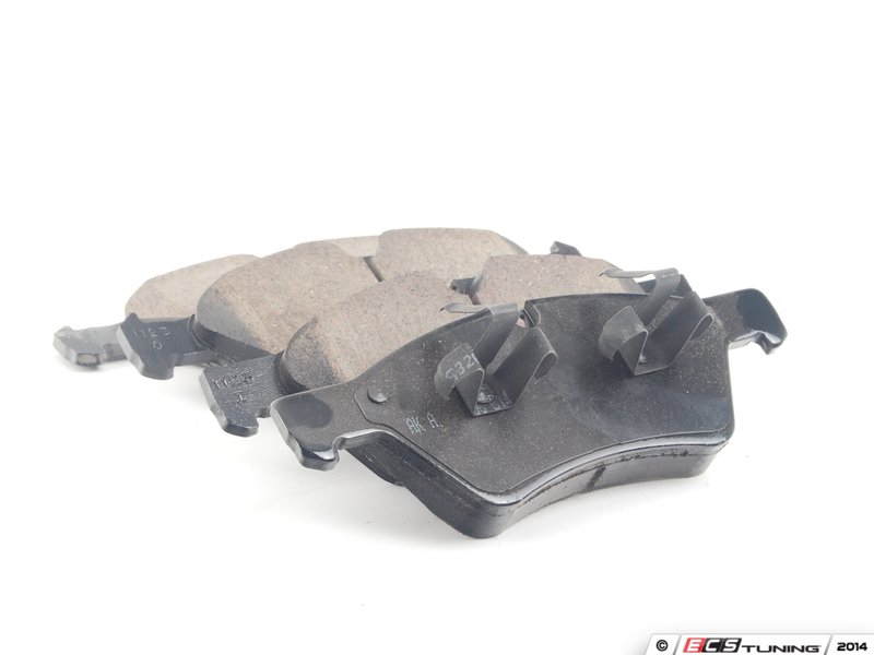 ECS News - AKEBONO Brake Pads - W164 ML320/350/450/500/550 ‘06-’11