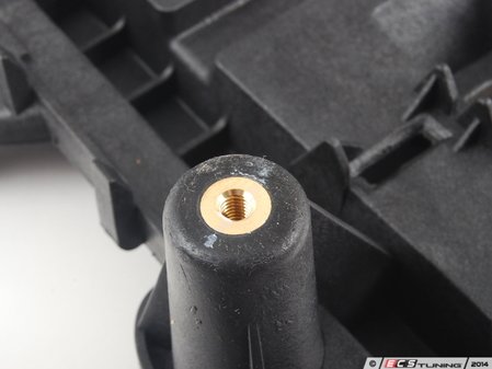 Genuine Volkswagen Audi - 1KM915333 - Battery Tray (1KM 915 333)