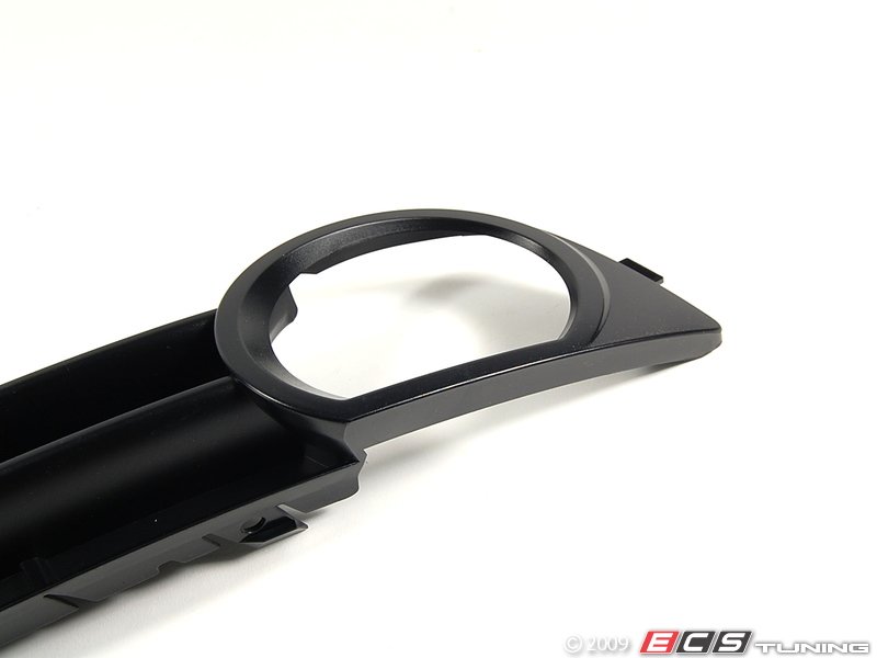 Genuine Volkswagen Audi - 8P4807682b - Fog Light Grille - Right (8P4 ...