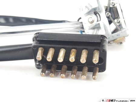 Genuine Mercedes Benz - 0025452924 - SWITCH.DIREC - (NO LONGER AVAILABLE)
