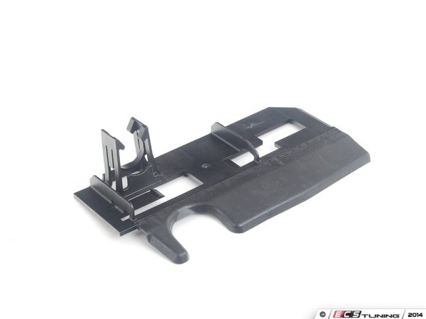 Genuine BMW - 17127613139 - Clip (17-12-7-613-139)