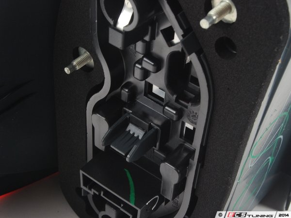 Genuine BMW - 63217227792 - E70 X5 LCI Tail Light - Right (63-21-7-227-792)