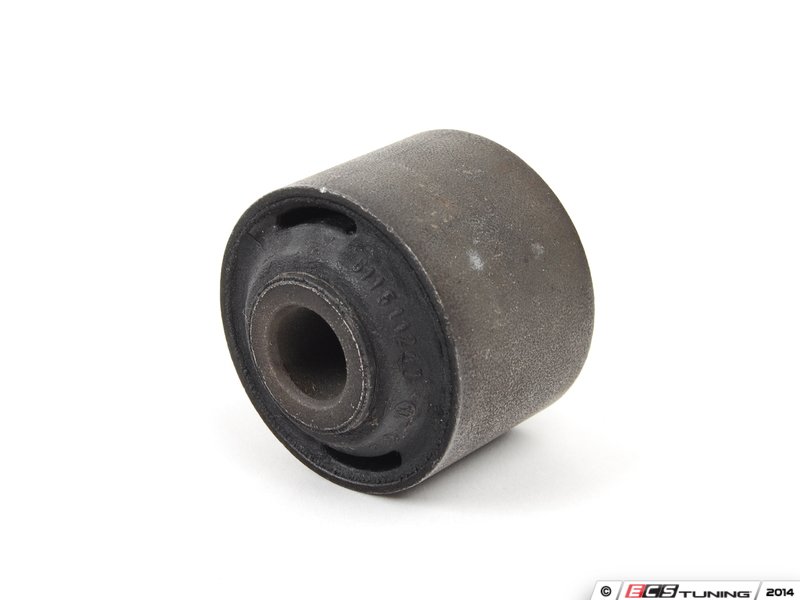 Genuine Volkswagen Audi - 811511247 - RUBB MOUNT (811 511 247)