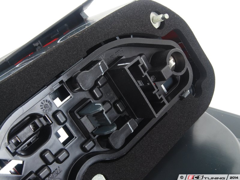 Genuine BMW - 63217227792 - E70 X5 LCI Tail Light - Right (63-21-7-227-792)