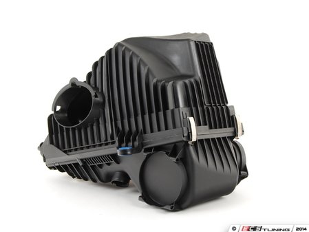 Genuine Volkswagen Audi - 7P6129607Q - Air Box Assembly (7P6 129 607 Q)