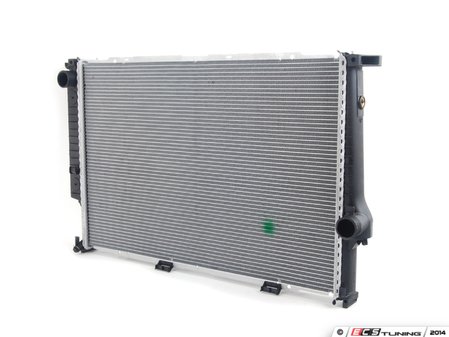 Genuine BMW - 17111702762 - Radiator (17-11-1-702-762)