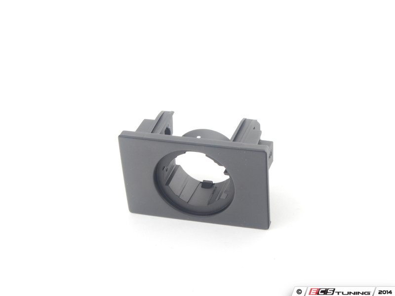 Genuine Volkswagen Audi - 7L6864321E - Rear Power Outlet Bezel (7L6 864 ...