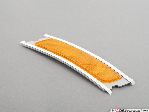 Genuine BMW - 63147842960 - SIDE REFLECTOR RIGHT (63-14-7-842-960)