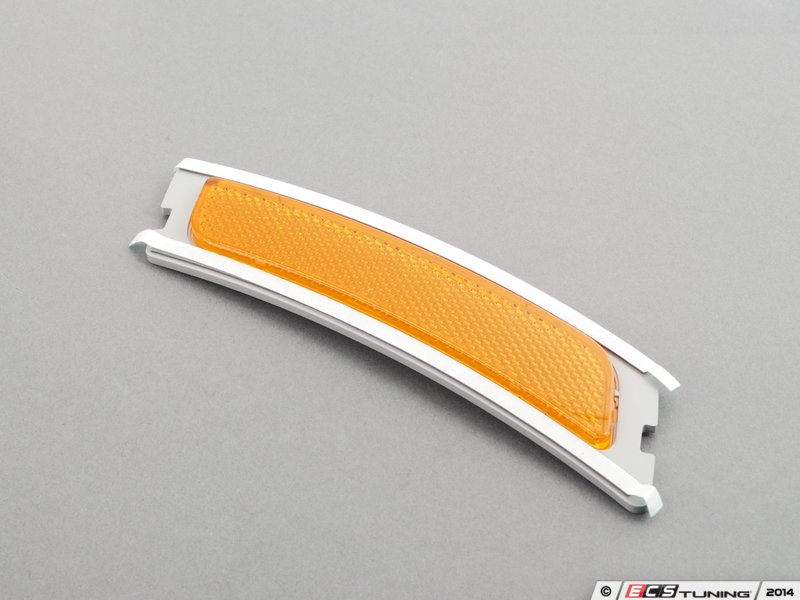 Genuine BMW - 63147842959 - SIDE REFLECTOR LEFT (63-14-7-842-959)