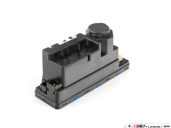 Genuine Mercedes Benz - 2108000648 - PUMP