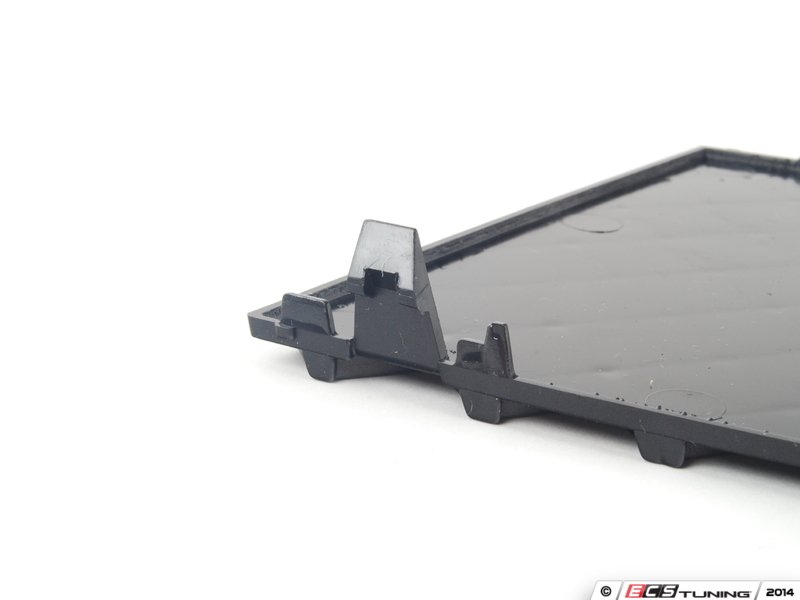 Genuine BMW - 51117897184 - Lower Grille - Passenger (Right) (51-11-7 ...