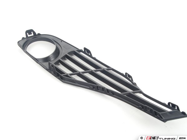 Genuine BMW - 51117255368 - Fog Light Grille - right (51-11-7-255-368)