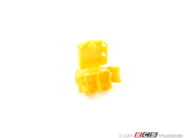 Genuine BMW - 61131378419 - Plug Housing (61-13-1-378-419)