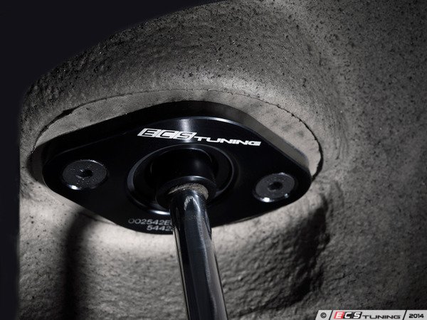 ECS - 002542ECS01KT - Ultimate Performance Rear Shock Mount Kit