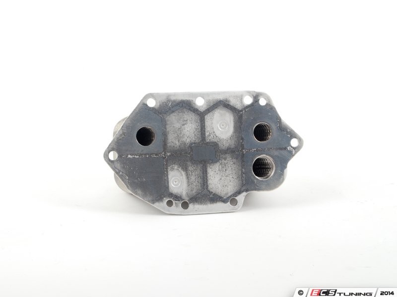 Genuine BMW - 11427788462 - Engine Oil Cooler (11-42-7-788-462)