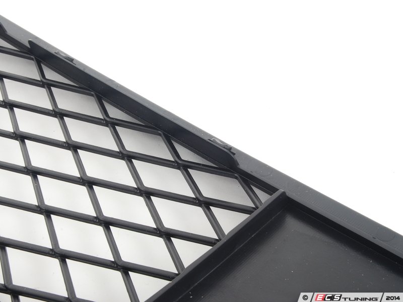 Genuine BMW - 51117222855 - Center Lower Grille (51-11-7-222-855)