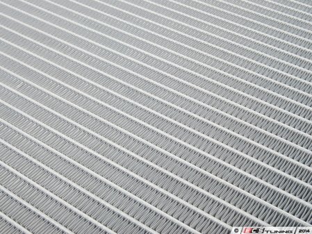 Genuine BMW - 17117576305 - Radiator (17-11-7-576-305)