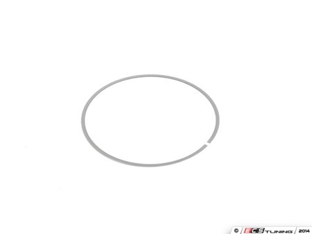 Genuine BMW - 11257577586 - Piston Ring Repair Kit (11-25-7-577-586)