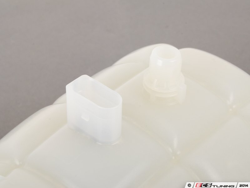 Genuine BMW - 17137642160 - Expansion Tank (17-13-7-642-160)