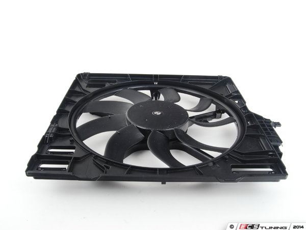 Genuine BMW - 17428618243 - Electric Fan With Shroud (17-42-8-618-243)