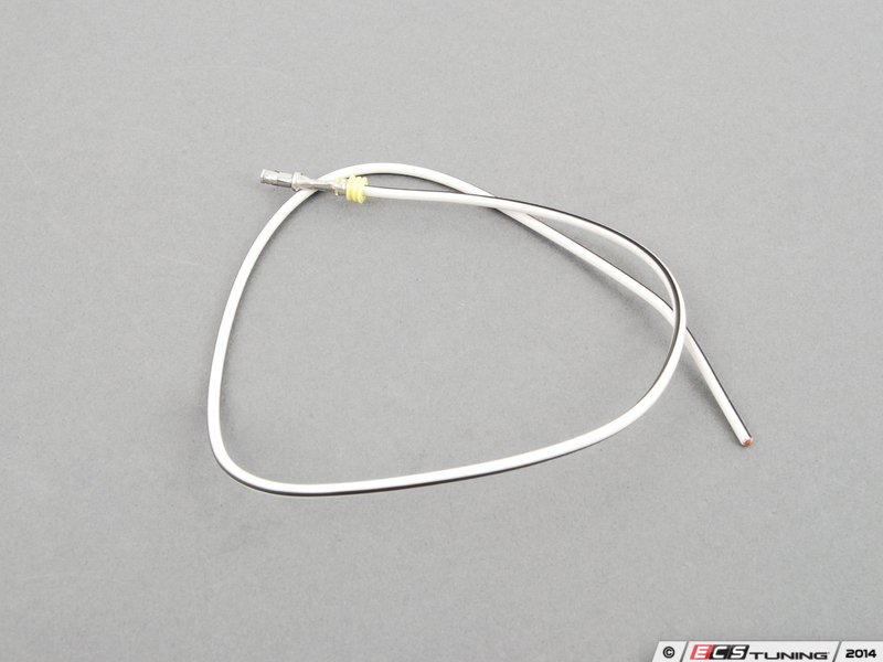 Genuine MINI - 61130007571 - SNAP-IN RECEPTACLE 2.5 ELA W (61-13-0-007-571)