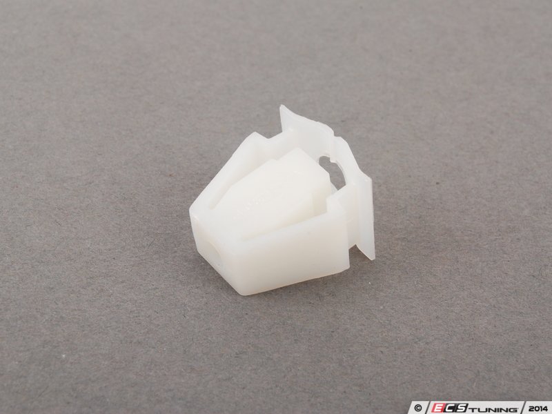 Genuine Volkswagen Audi - 8K0821213A - Bumper Clip - Priced Each (8K0 ...