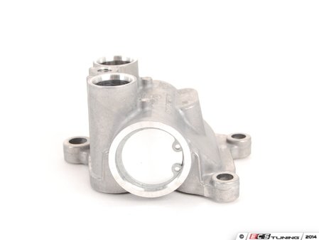 Genuine BMW - 11427542267 - Oil cooler connector (11-42-7-542-267)