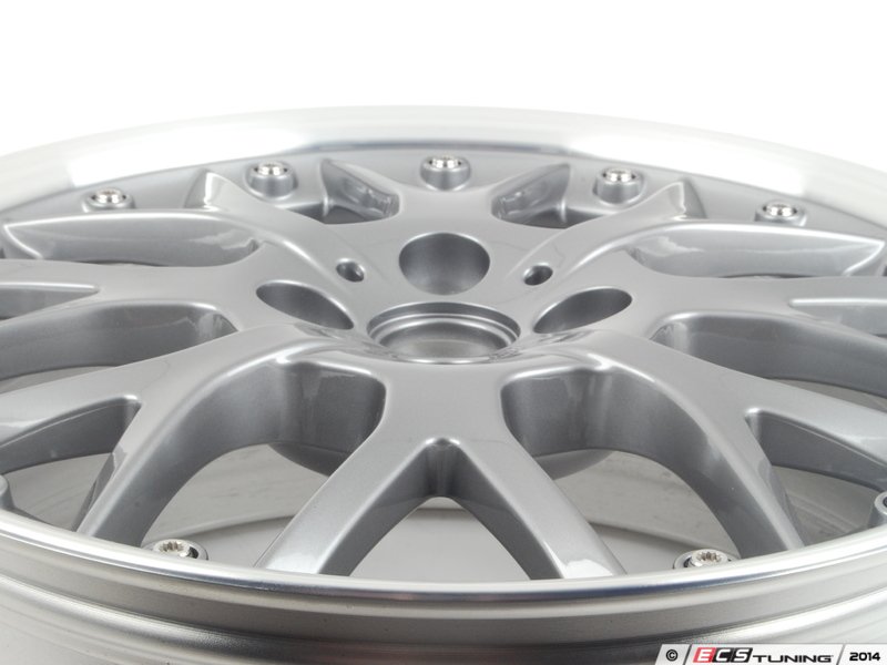ECS News - R90 MINI 17" Cross Spoke Composite Anthracite Wheel Set