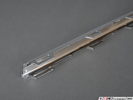Genuine Volkswagen Audi - 3C8807459B2ZZ - Rear R-Line Bumper trim ...