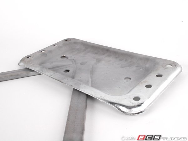 Genuine BMW - 33326777637 - Rear Chassis Brace (33-32-6-777-637)