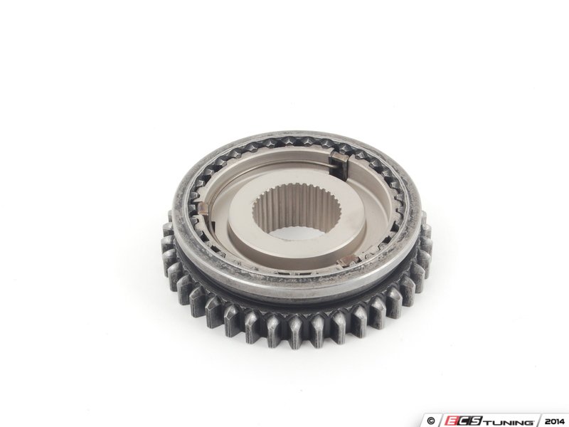 Genuine Volkswagen Audi - 020311239E - 1/2 synchronizer Hub (020 311 239 E)