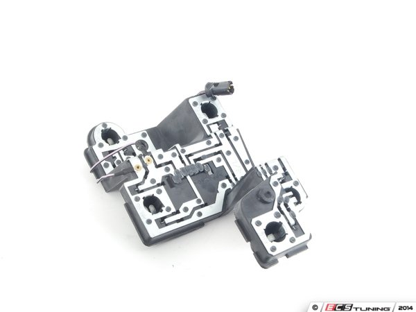 Genuine Volkswagen Audi - 8N0945258A - Tail Lamp Bulb Holder - Right ...