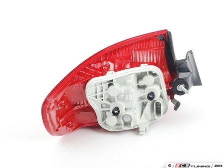 Genuine Volkswagen Audi - 8P4945096H - Outer Tail Light - Right Side ...