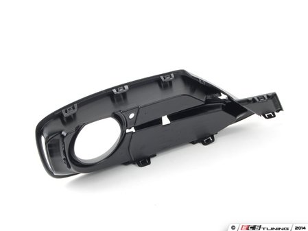 Genuine BMW - 51117300737 - Bumper Grille - left (51-11-7-300-737)