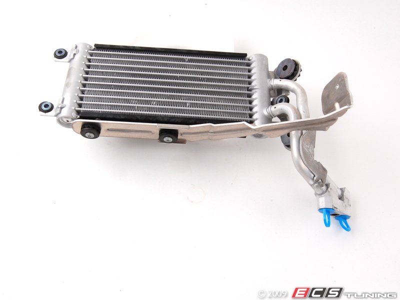 Genuine BMW - 17227521376 - Oil Cooler (17-22-7-521-376)