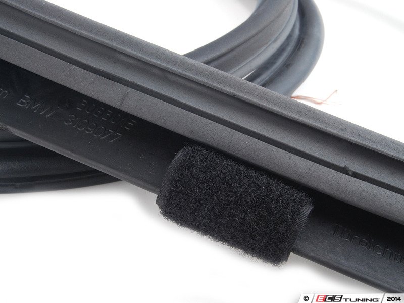 Genuine BMW - 51767054027 - Door seal - left (51-76-7-054-027)