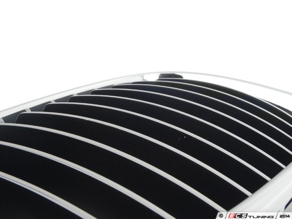 Genuine BMW - 51137179656 - Kidney Grille - Right (51-13-7-179-656)