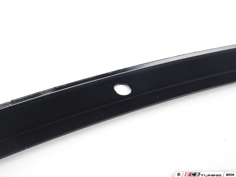 Genuine BMW - 51117044238 - Front bumper gasket (51-11-7-044-238)