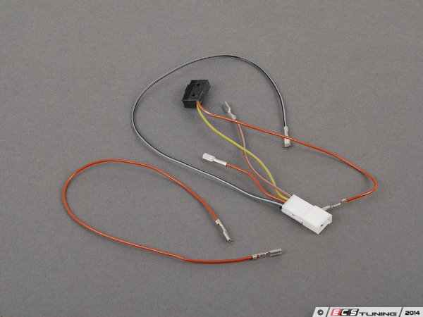 Genuine BMW - 84117004538 - E53 rear hatch Micro Switch (84-11-7-004-538)