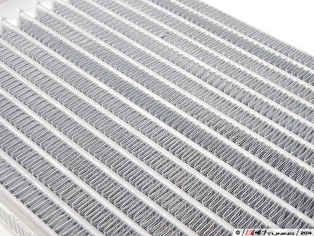 Genuine BMW - 17217618360 - Oil Cooler (17-21-7-618-360)