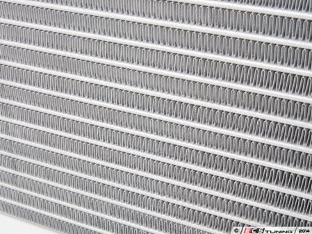 Genuine BMW - 17212284540 - Oil Cooler (17-21-2-284-540)