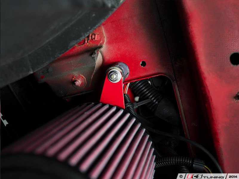 ECS News - VW ECS MK4 R32 ECS Intake & Catch Can Systems