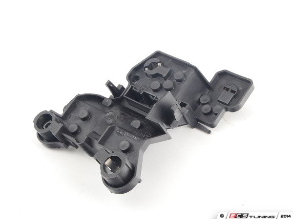 Genuine BMW - 63217164972 - Tail Light Bulb Socket - right (63-21-7-164 ...