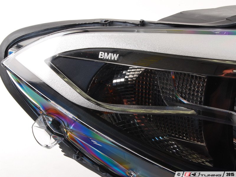 Genuine BMW - 63117304474 - F22 Halogen Headlight - right (63-11-7-304-474)