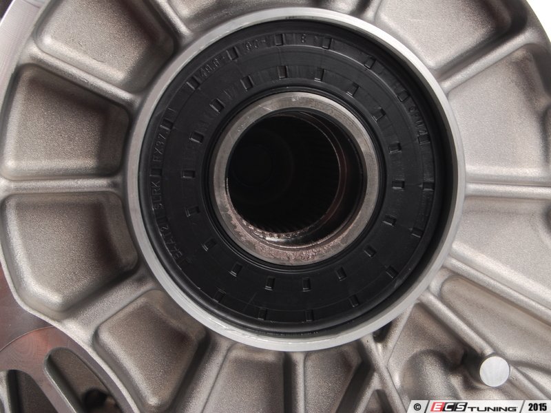 Genuine BMW - 27107599690 - Transfer Case (27-10-7-599-690)