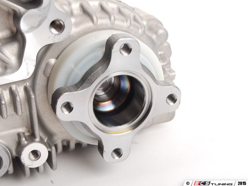 Genuine BMW - 27107599690 - Transfer Case (27-10-7-599-690)