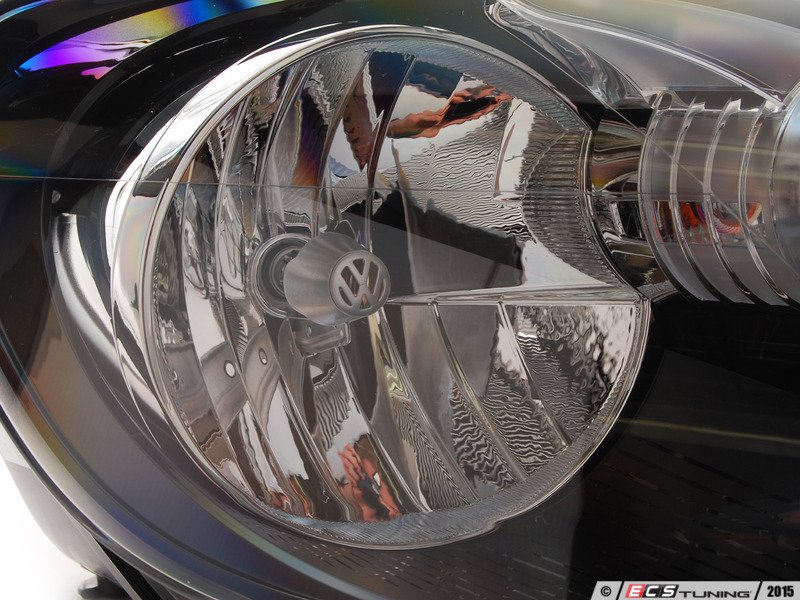 Genuine Volkswagen Audi - 5k0941005cKT - Halogen Headlight Set