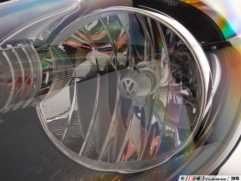 Genuine Volkswagen Audi - 5k0941005cKT - Halogen Headlight Set