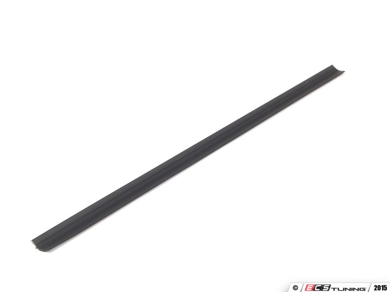 Genuine BMW - 51337016643 - Door seal - bottom (51-33-7-016-643)